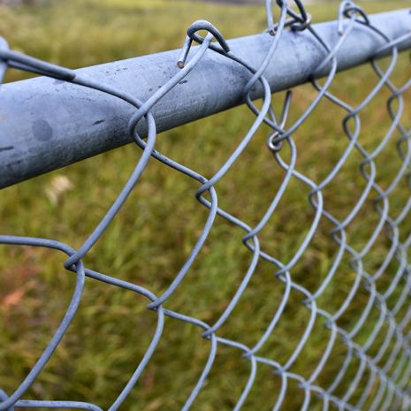 Fi-Shock® Woven Wire Fence Stretcher | A-54 | zarebasystems.com